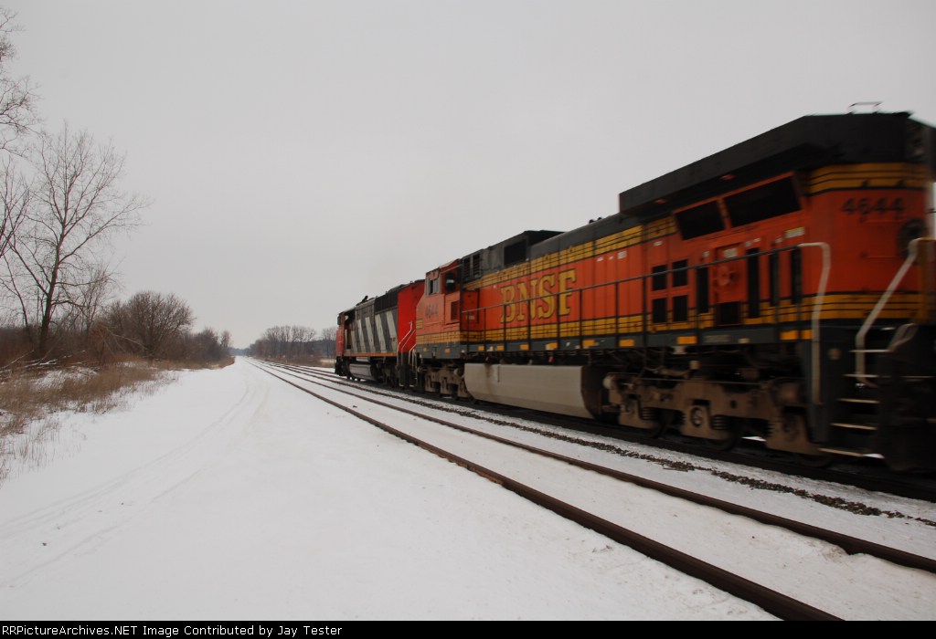BNSF 4644